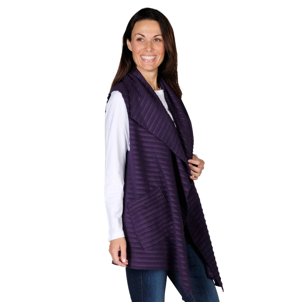 Weekender Cozy Coat Fleece Vest with Pockets Two Sizes! – Linda Anderson